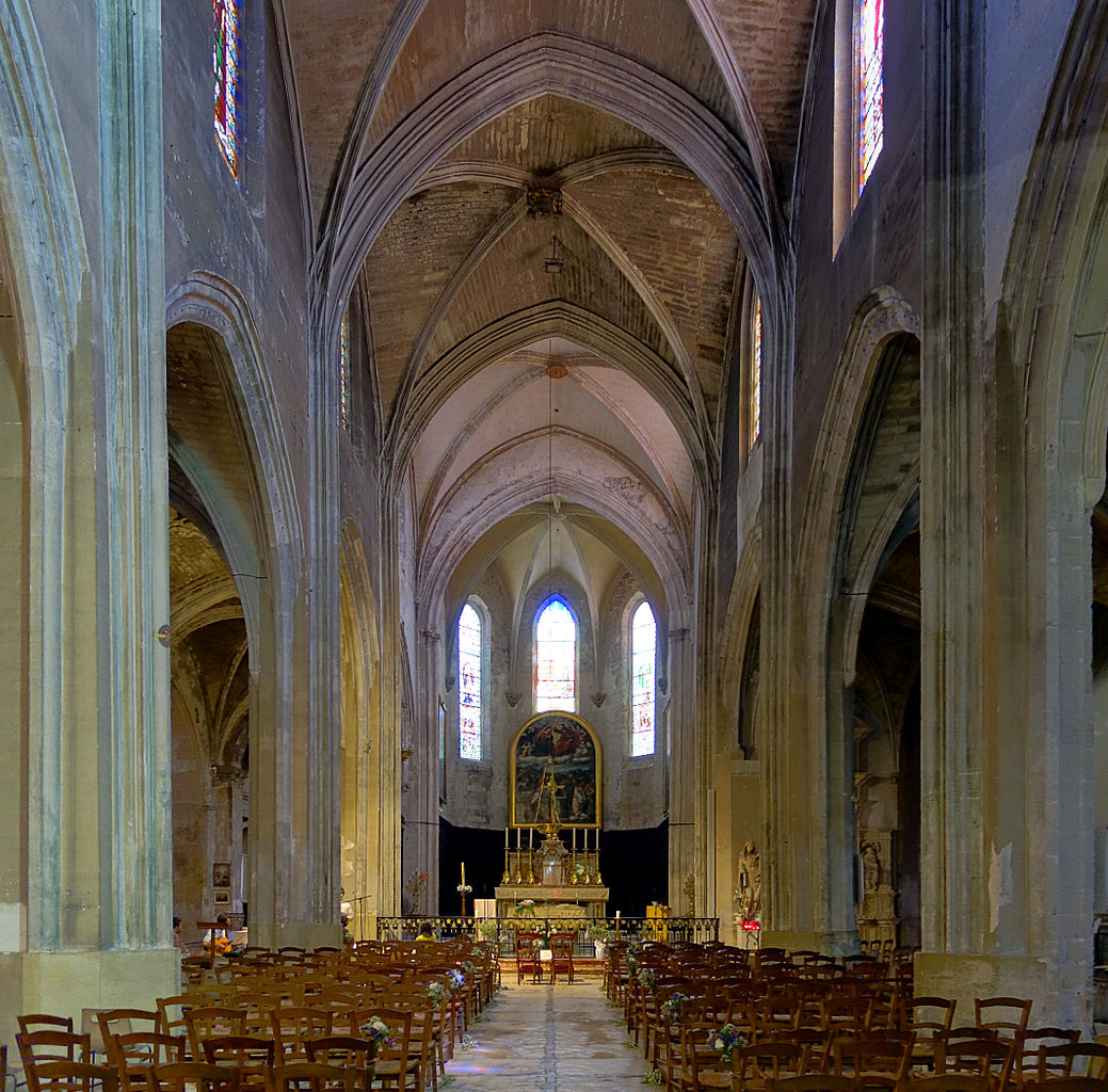 Architecture of Avignon, Provence, France - Architecture of Cities