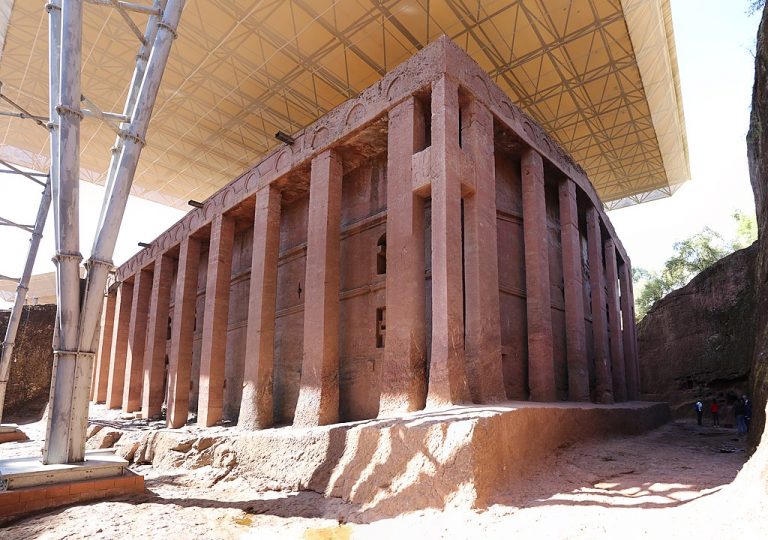 16 Greatest Rock Cut Architecture Examples - Architecture of Cities