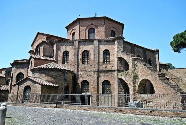 Top 25 Examples of Byzantine Architecture - Architecture of Cities