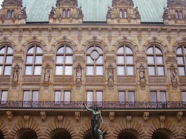 Top 25 Examples of Renaissance Revival Architecture - Architecture of ...