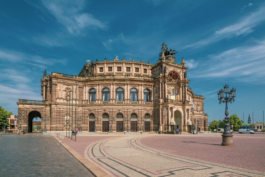 The Best Examples of Eclectic Architecture - Architecture of Cities
